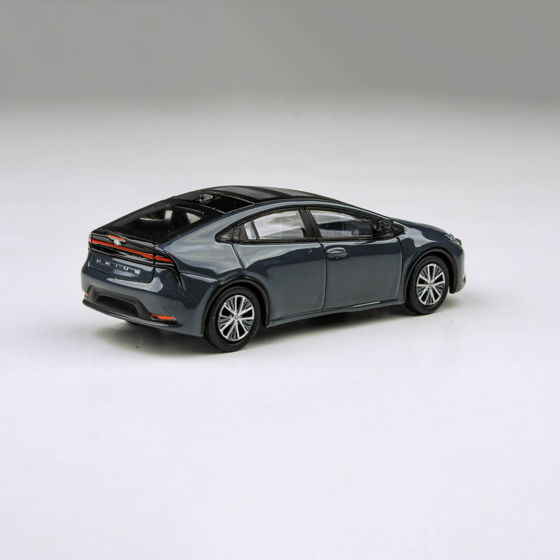 1:64 2023 Toyota Prius Guardian Grey – paragonmodelstore